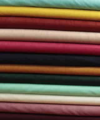 Køb stof online - Billigt stof i mange farver og mønstre | Stofmøllen